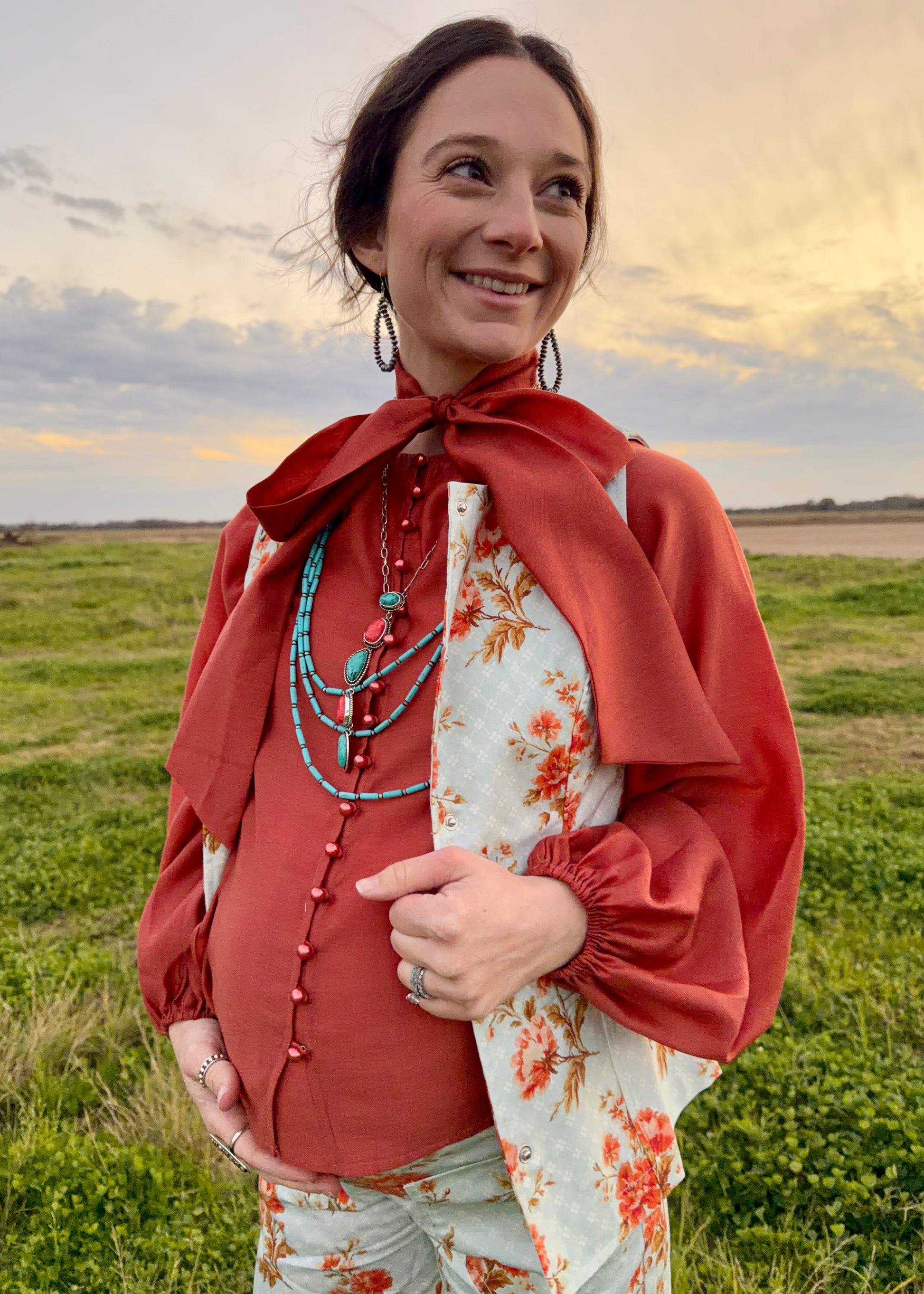 Roped in Romance Top – Big Country's Western Wear